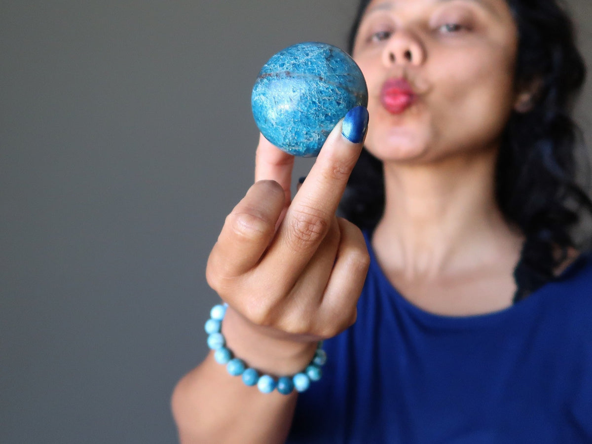 How is Apatite Your Healthy Lifestyle Cheerleader Stone? — Satin Crystals
