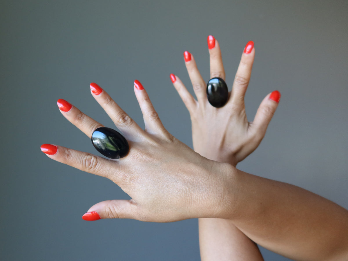 Matching Ring to Finger | Metaphysical Healing | Satin Crystals